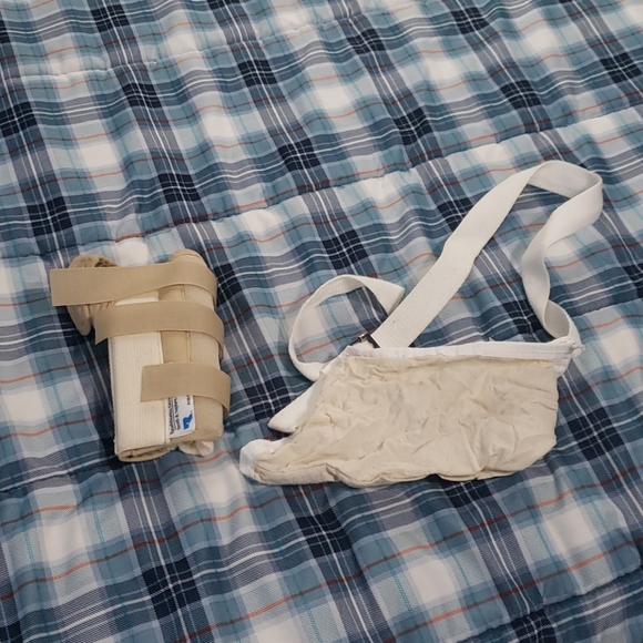 Accessories | 2 Arm Splint Sling Broken Arm Lot Kids Children Xs | Poshmark